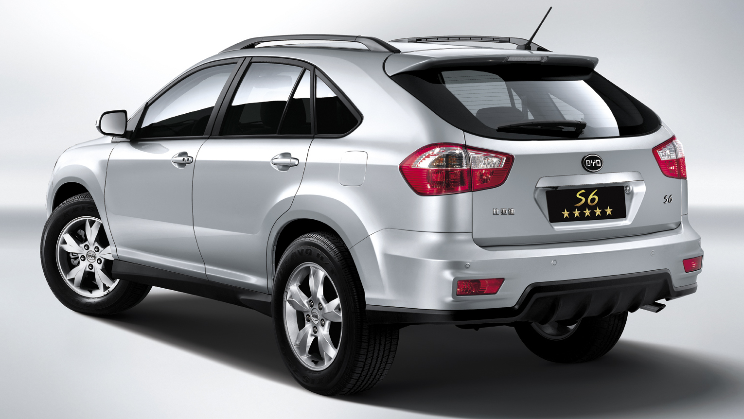 Lanzamiento: BYD S6 1.5TI GS-i (p/siete pasajeros) : Autoblog Uruguay | Autoblog.com.uy