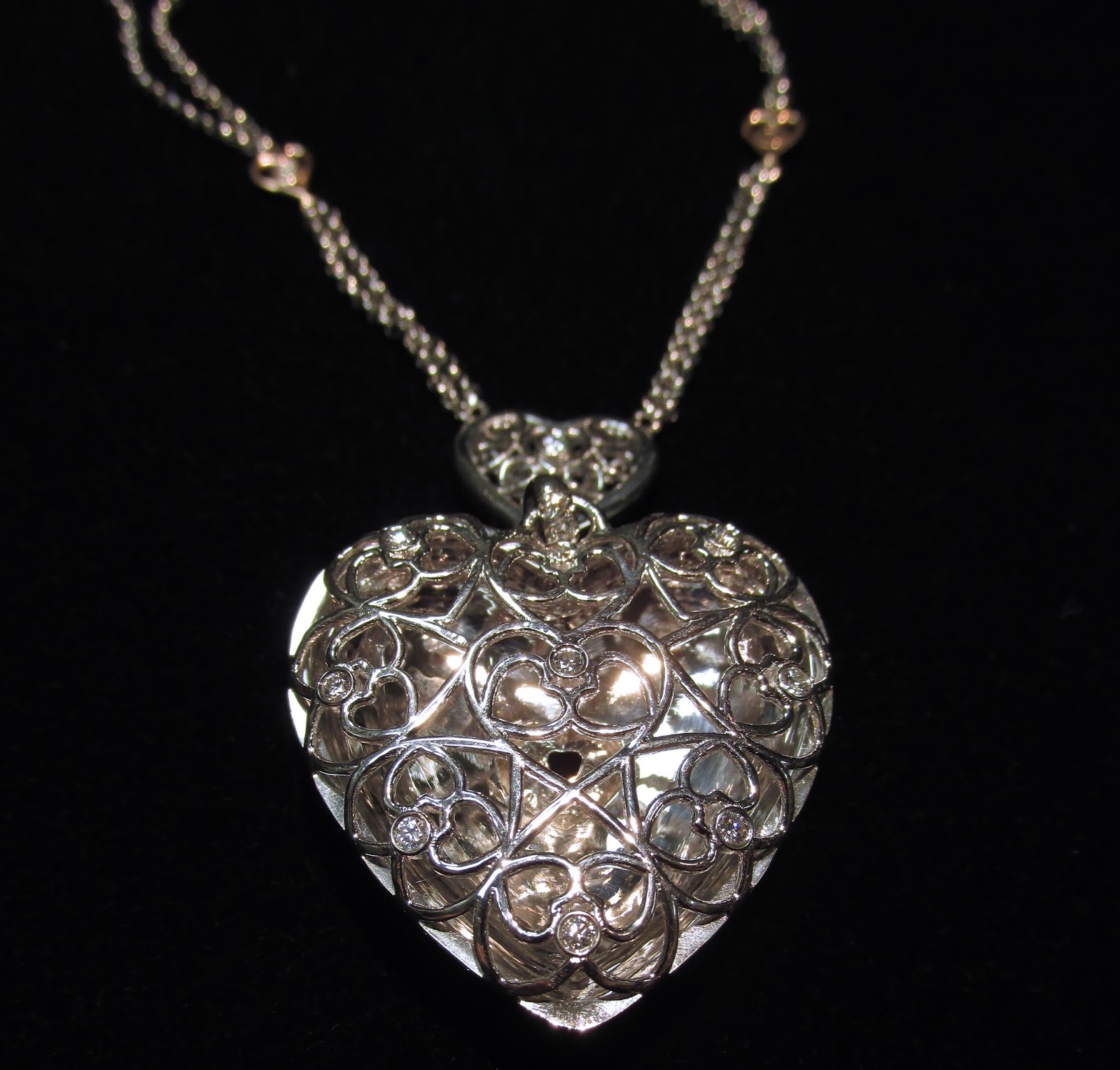 Natural History Museum of L.A. Minblog: Colored diamond frenzy: the ...