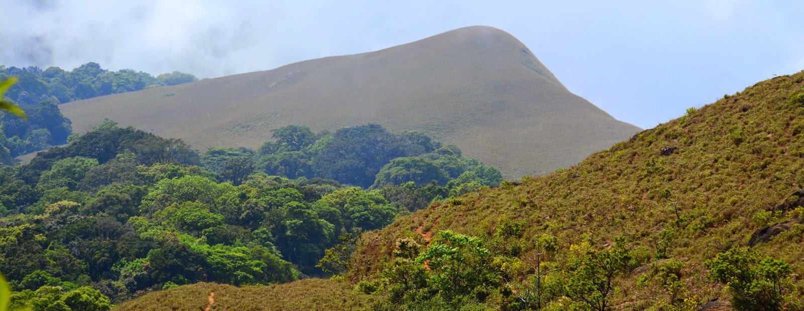 Our Travel Tales: Trek to Ballarayanadurga Fort