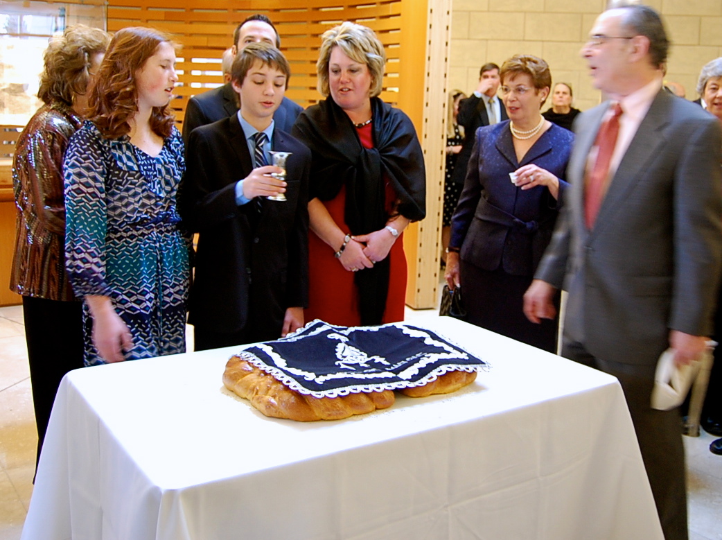 Millie's Event Designs: Congregation Beth Torah and Kauffman Stadium ...