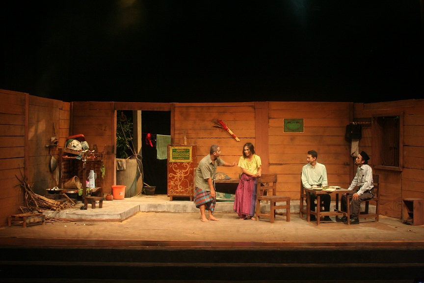 Kelab Teater Rimba ARTISUKMA: Konsep : Apa itu teater?