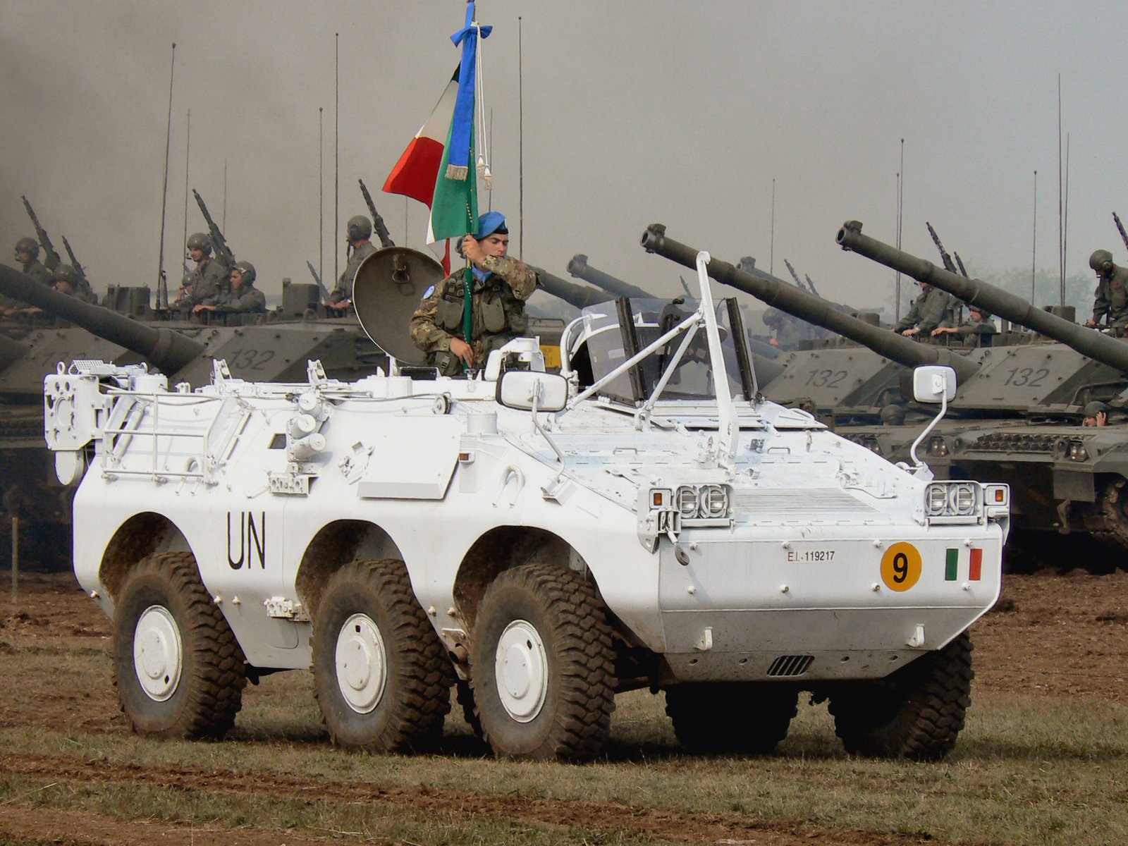 SI VIS PACEM, PARA BELLUM: OTO - IVECO "PUMA" veicolo trasporto truppe ...