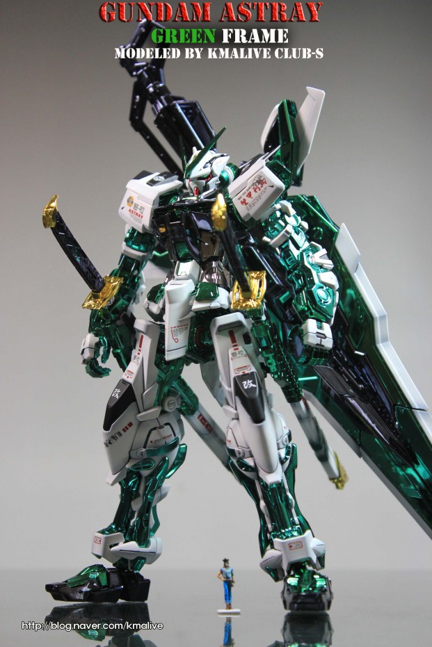 Custom Build: MG 1/100 Gundam Astray "Green Frame"