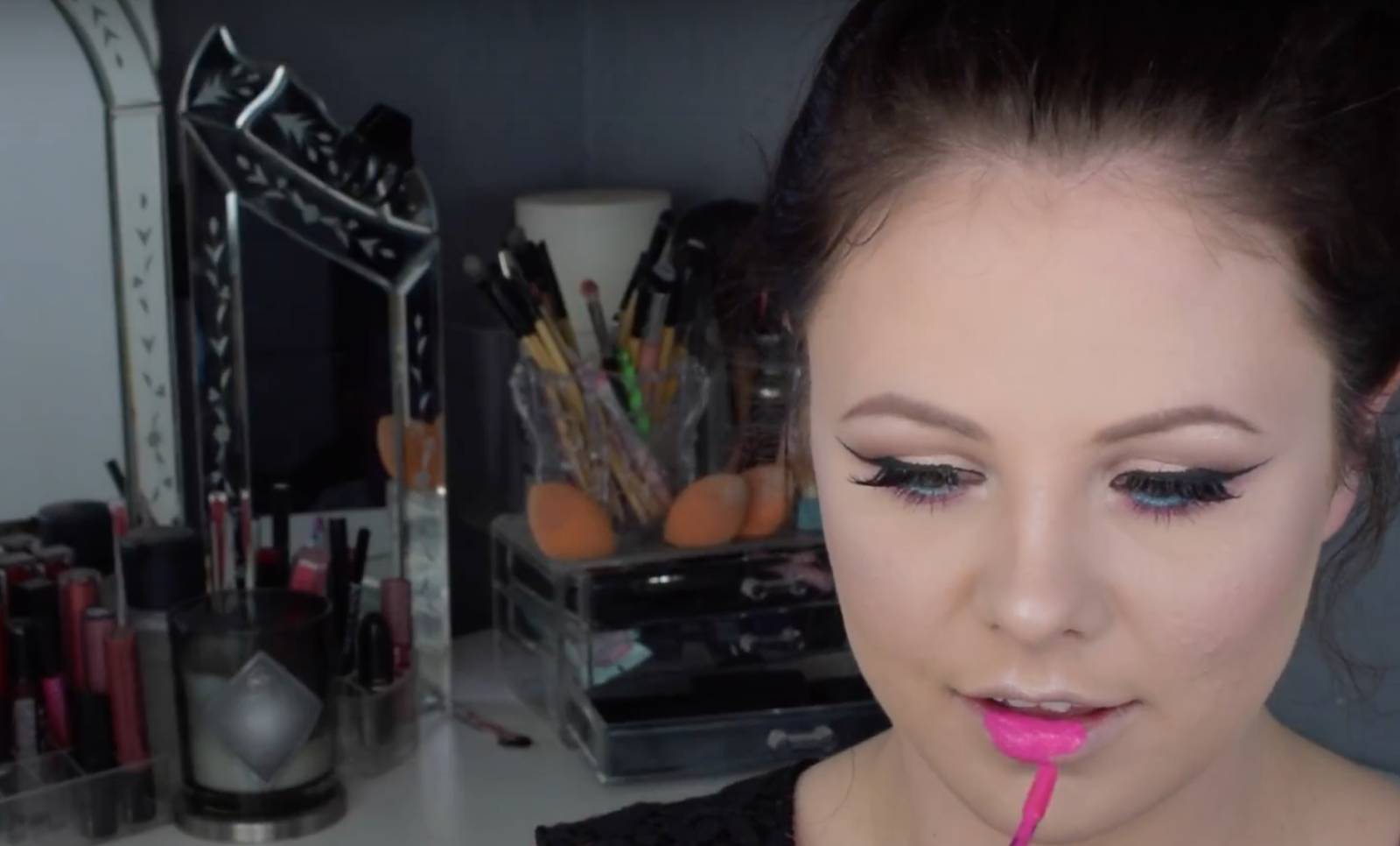 Danielle Scott: Easy Clubbing Makeup Tutorial