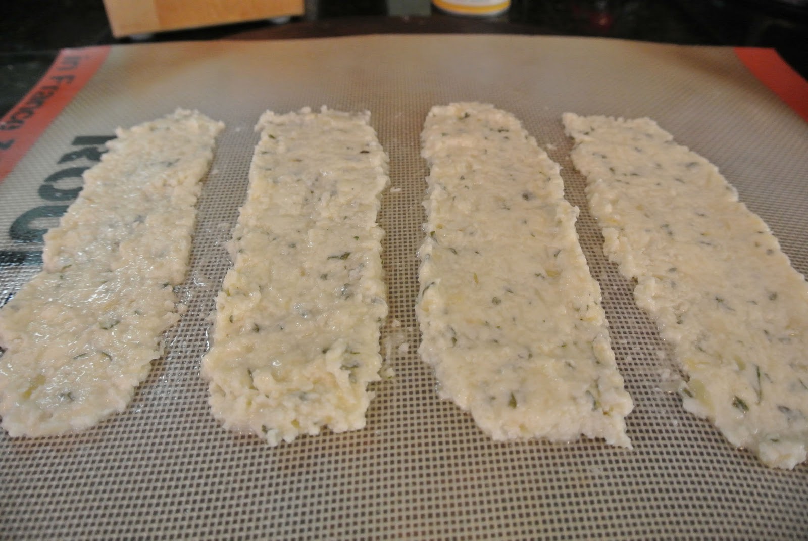 Mom, What's For Dinner?: Garlic Tuiles