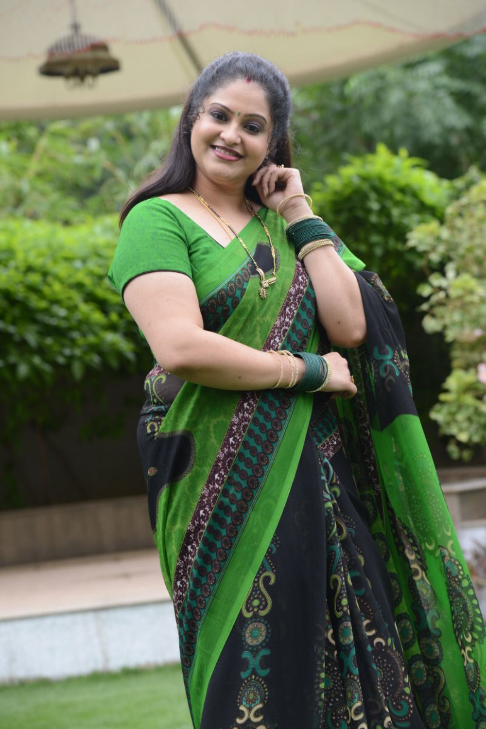 All Indian Beauties: Rassi Beautiful Photo Stills in Green Saree