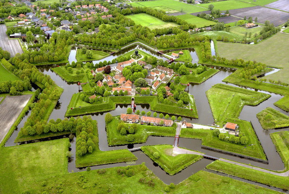 THE WORLD GEOGRAPHY: 15 Star-Shaped Forts From Around the World