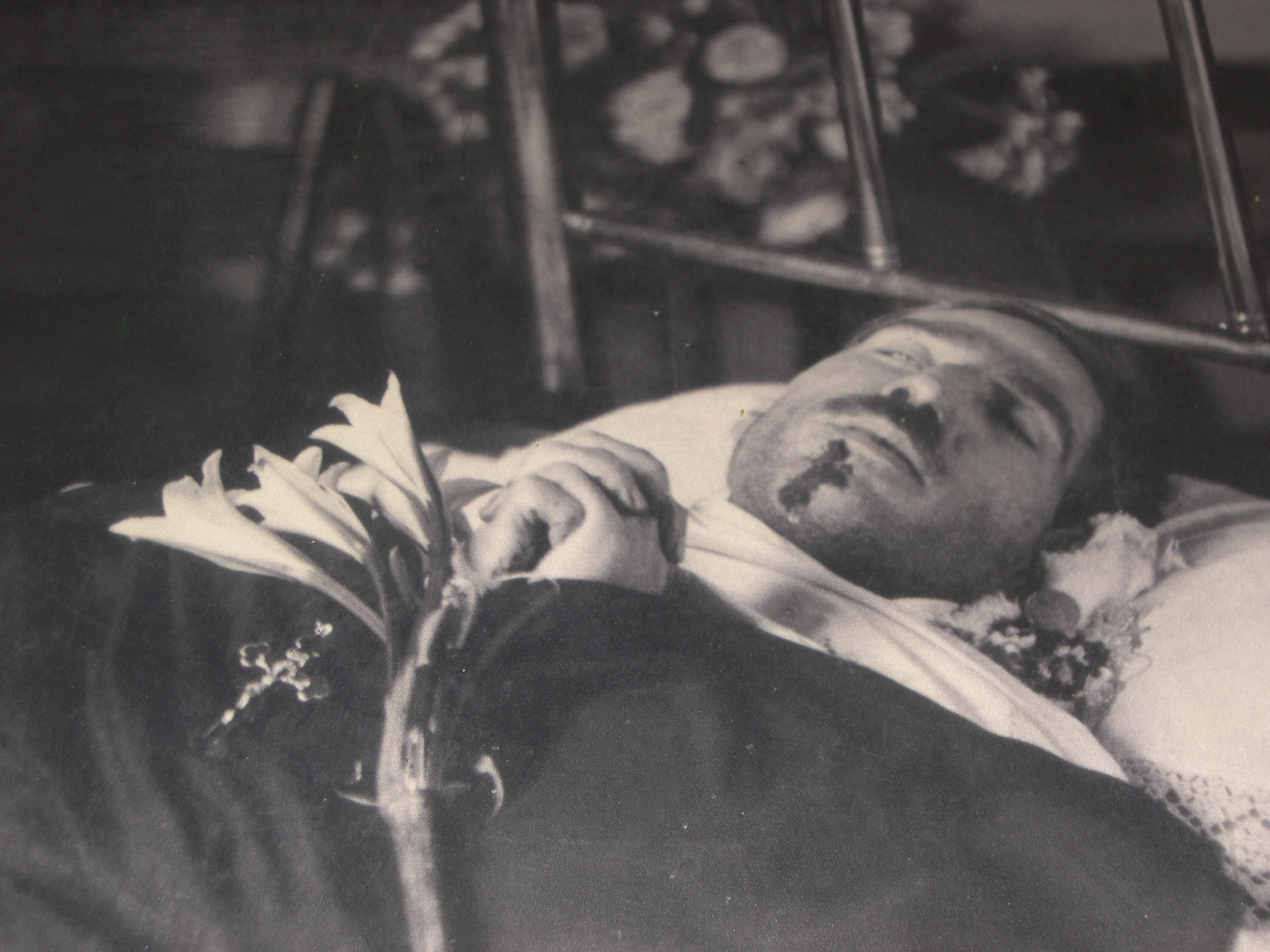 Pin by Sue Sanchez Grela on Santos | Pinterest