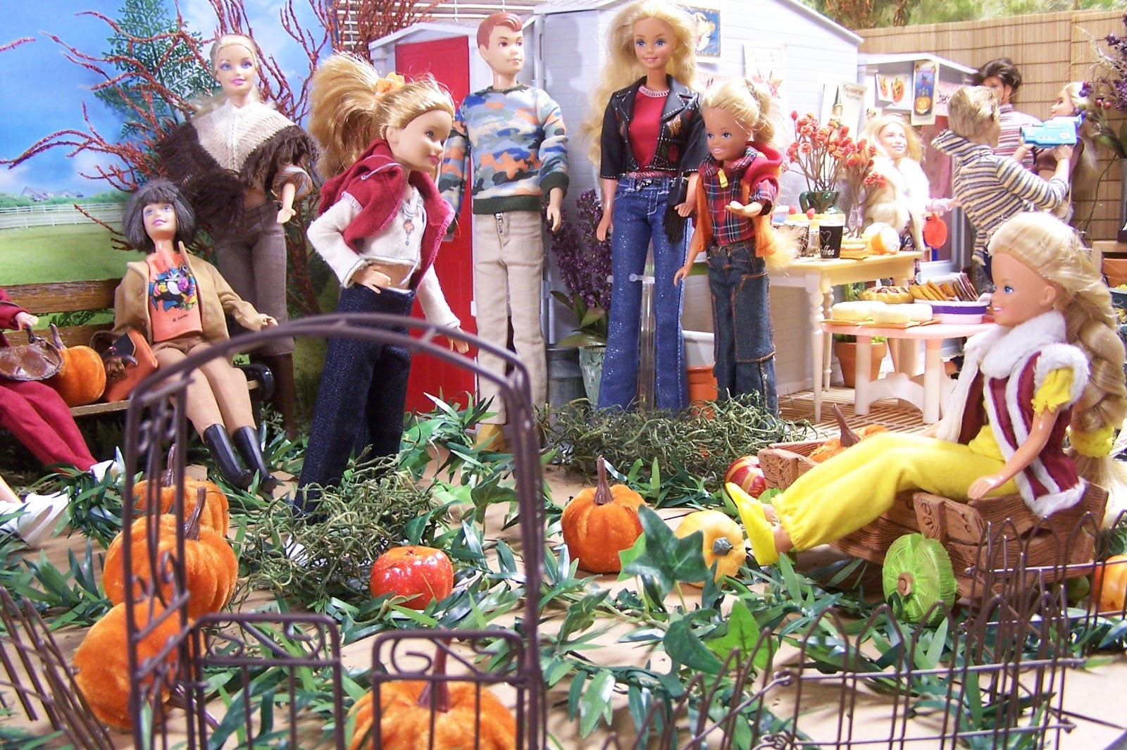 Barbie:Old New Green Redo: DIY Diorama: Outdoor Pumpkin Farm