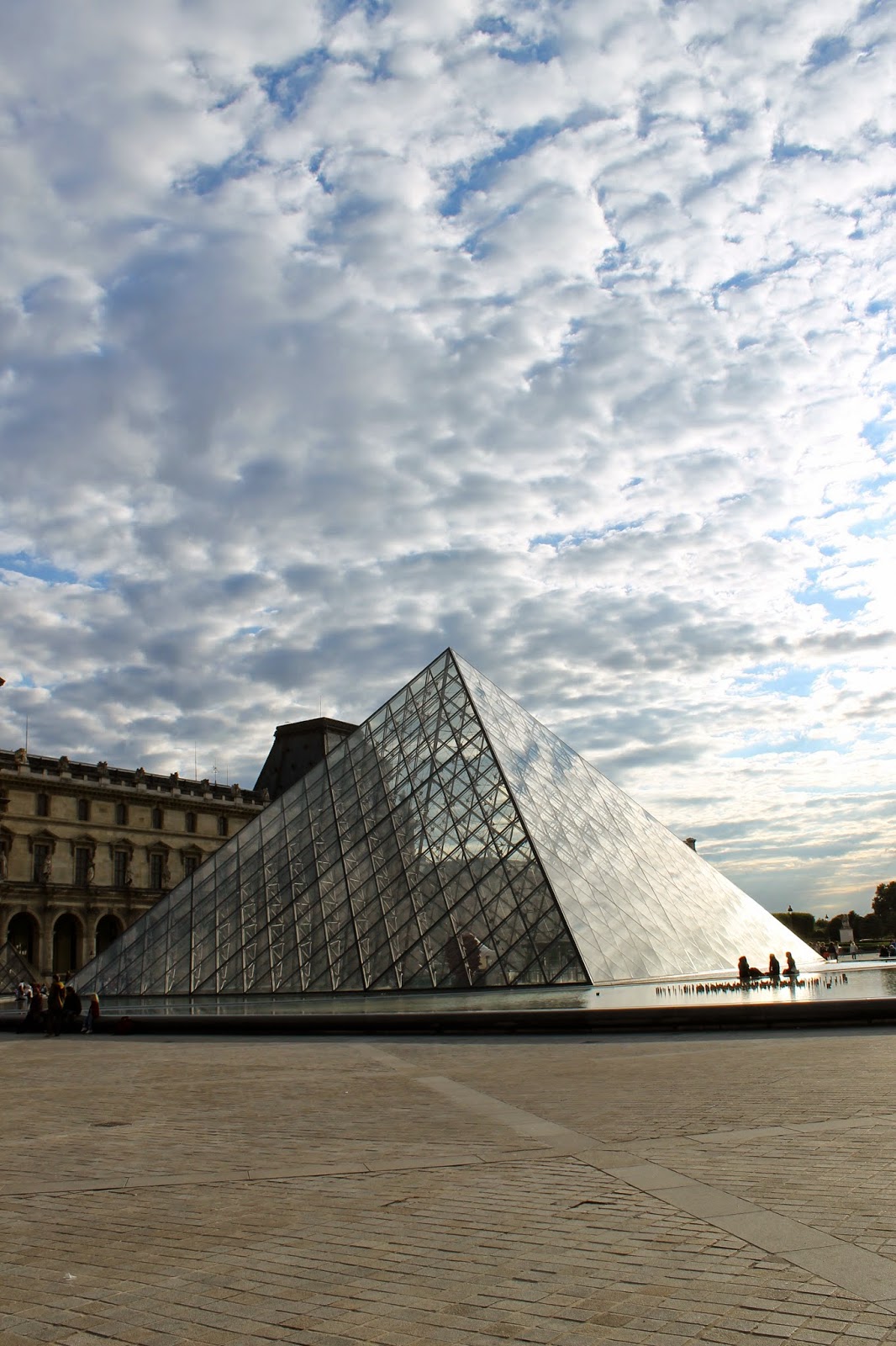 ThreeGirlsTwoCities: Explore ↣ Paris, Frace