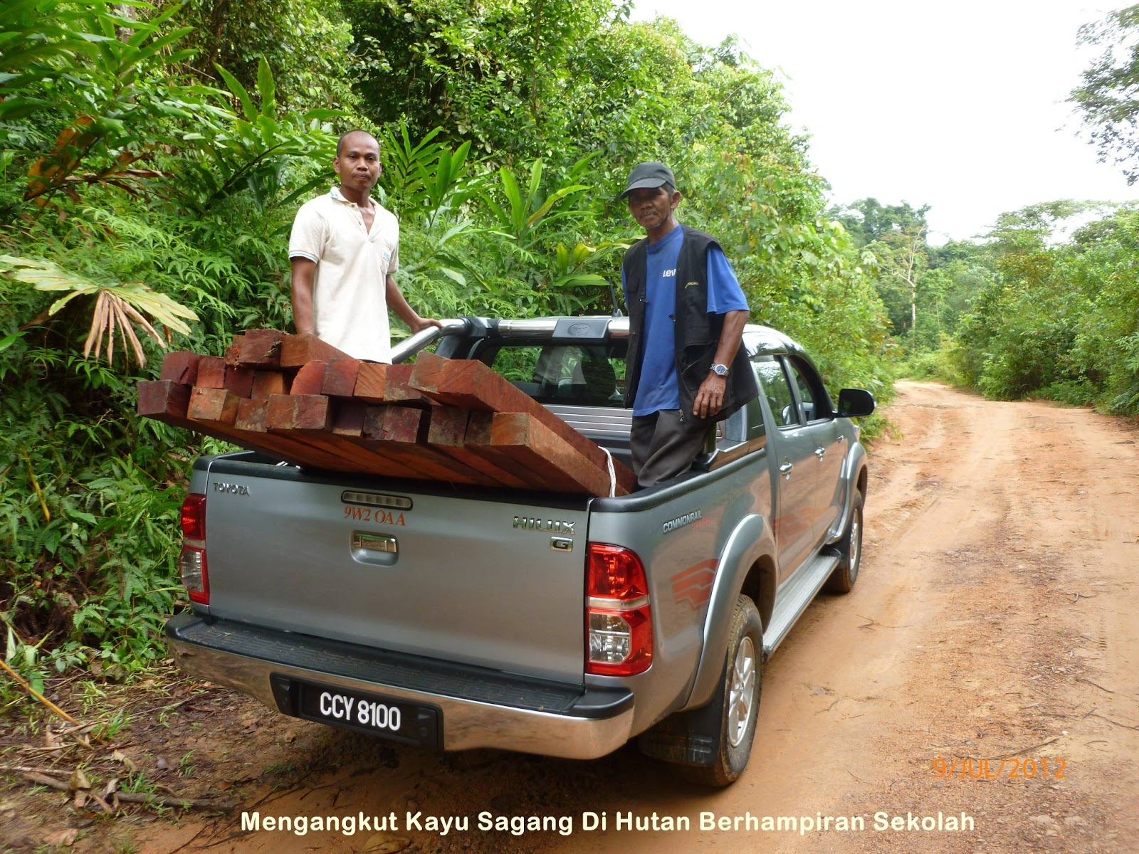 OBO: Projek Tanaman Timun Fertigasi Terbuka Di SMK Kuala Jengal, Dungun ...