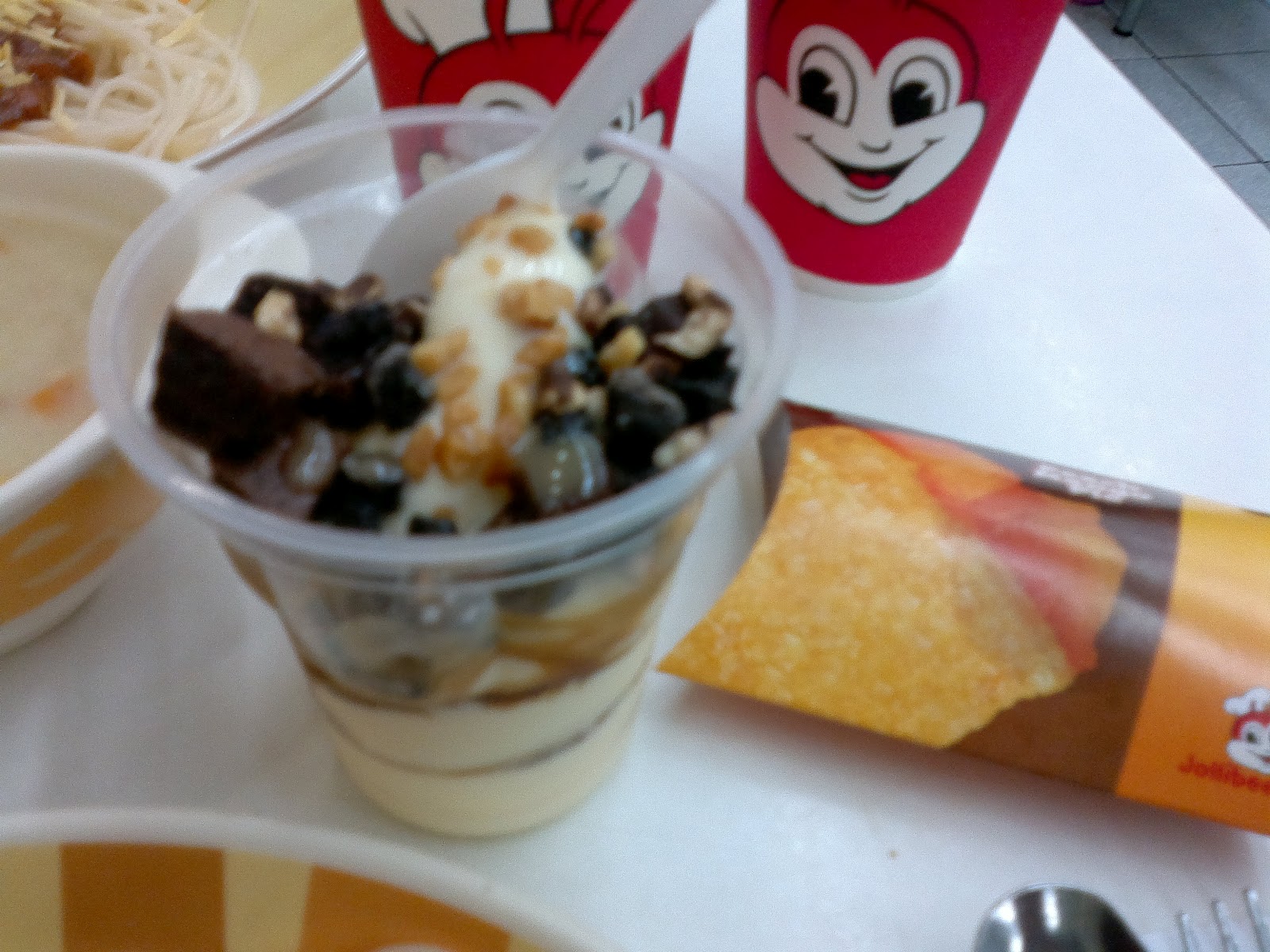 Gobbledygook's Corner: My Favorites At Jollibee