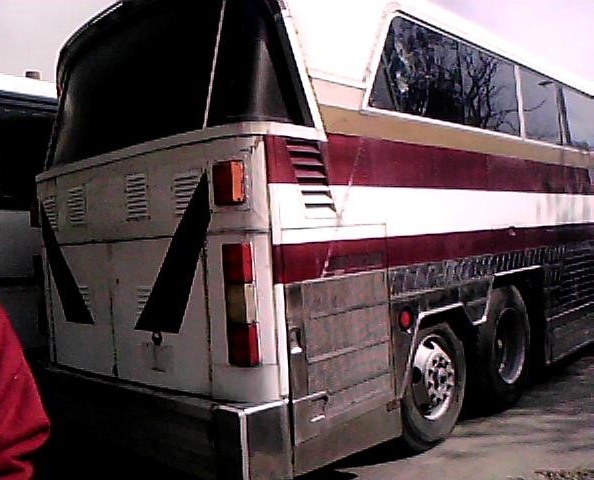 MC-6 RV Bus: MCI MC-6 Supercruiser