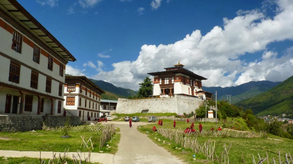 Hasta la última nota: MONASTERIO DRUBTHOB GOEMBA Y TEMPLO DECHEN ...