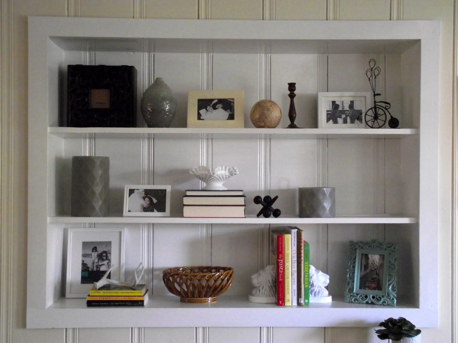 Hello, Darlington: The Lion, The Deer and The Bookcase