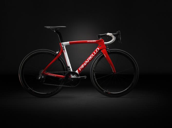 Pinarello anuncia a nova Dogma F8W equipada com o grupo Wireless Sram e ...