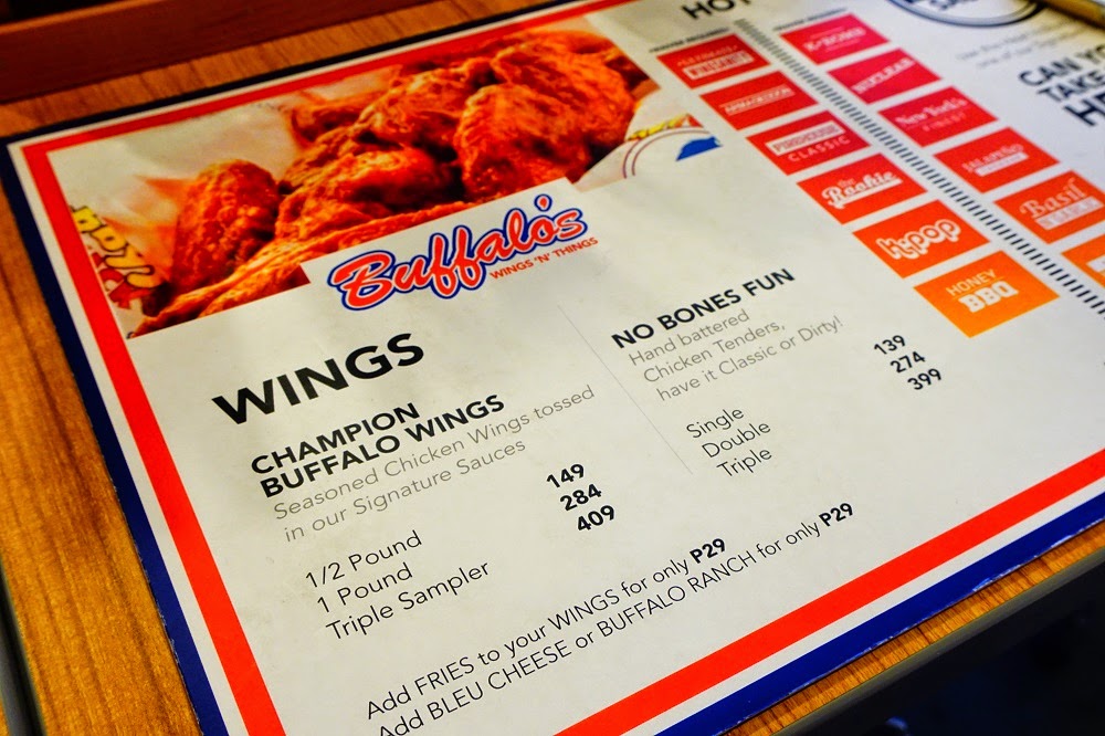 Buffalo’s Wings N' Things - The Daily Posh | A lifestyle and travel blog.