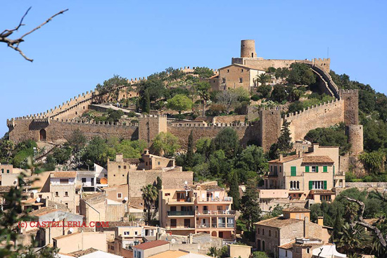 Mallorca Party: Castillo de Capdepera en Mallorca