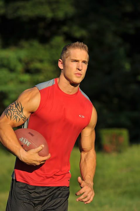 Eyecons: MODEL MONDAY: STEVE KUCHINSKY