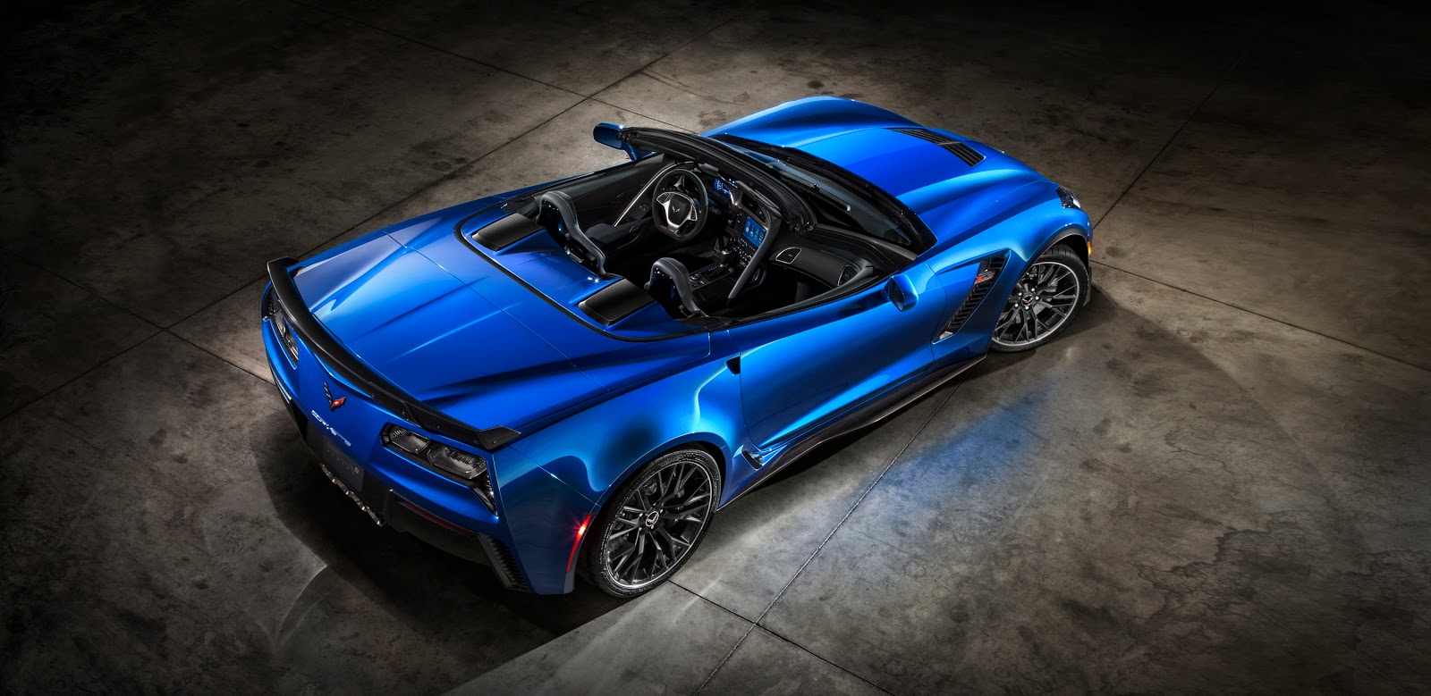 Vette Vues Magazine Blog: Drop-top Supercar: 2015 Corvette Z06 Convertible