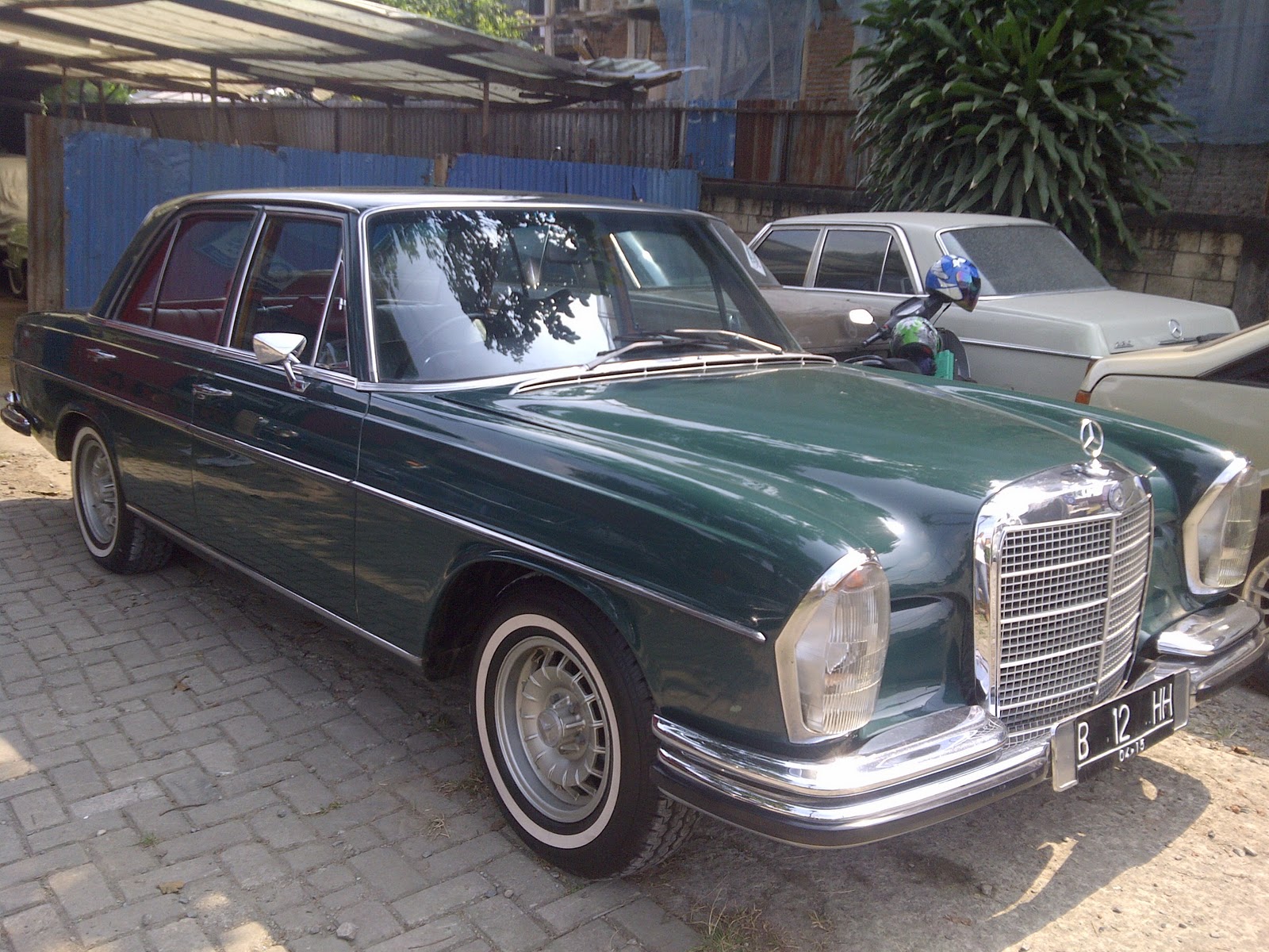 Kedai Vintage: di jual mercy 280s 1971, automatic