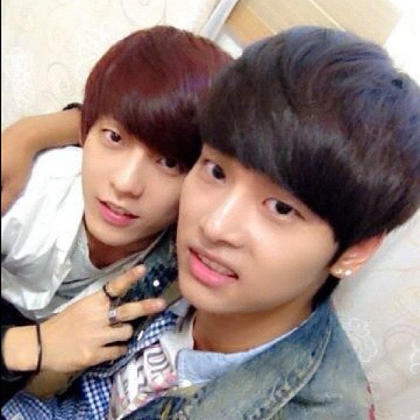 Fiqahirah's Storybook: VIXX : A ST☆RLIGHT ' s Story