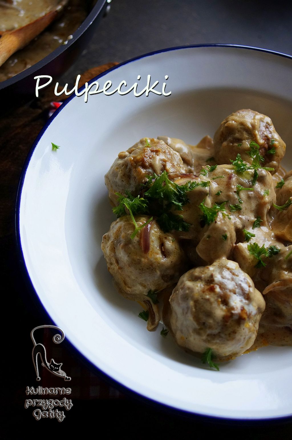 Pulpety z pieczarkami w sosie śmietankowym