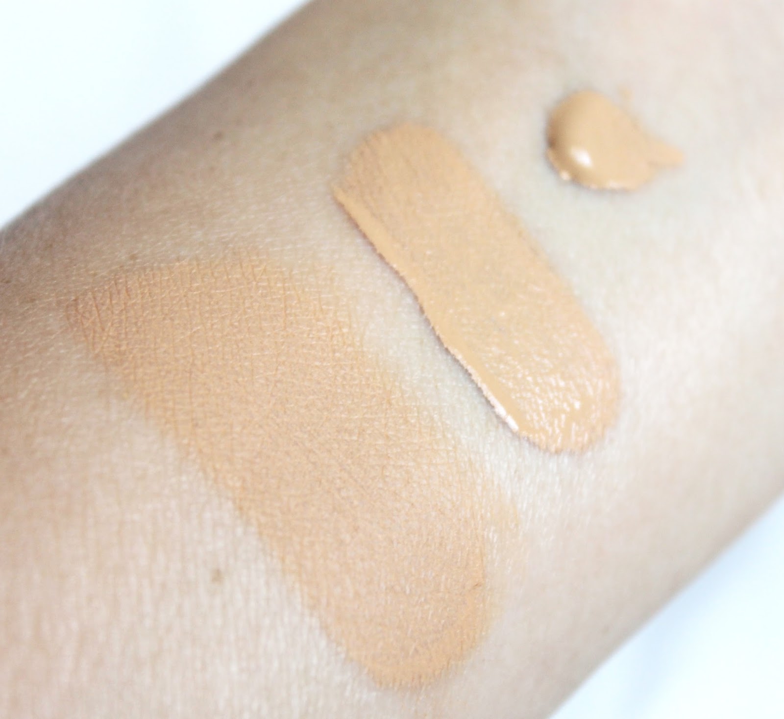 Sui Face: Review: L'Oreal Infallible Pro-Matte 24HR Foundation