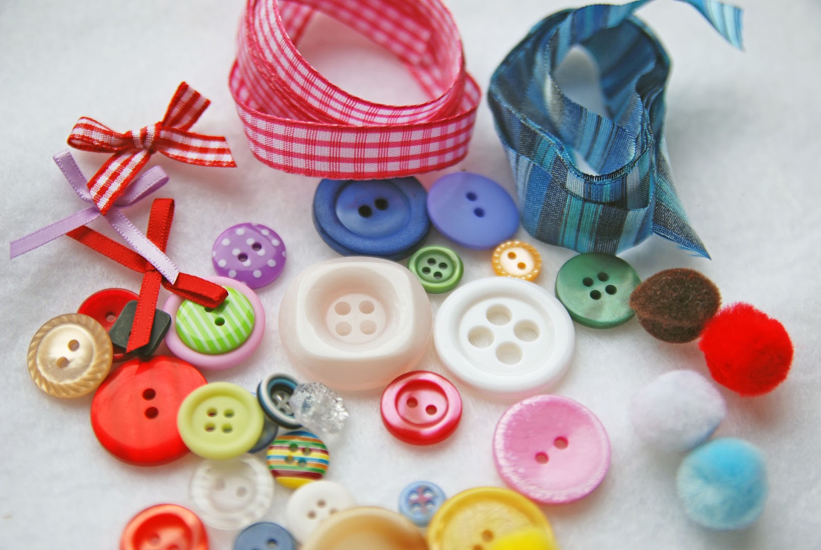 Grace Rigby Textiles: Summertime Supplies Party Bag- Buttons X Ribbons ...