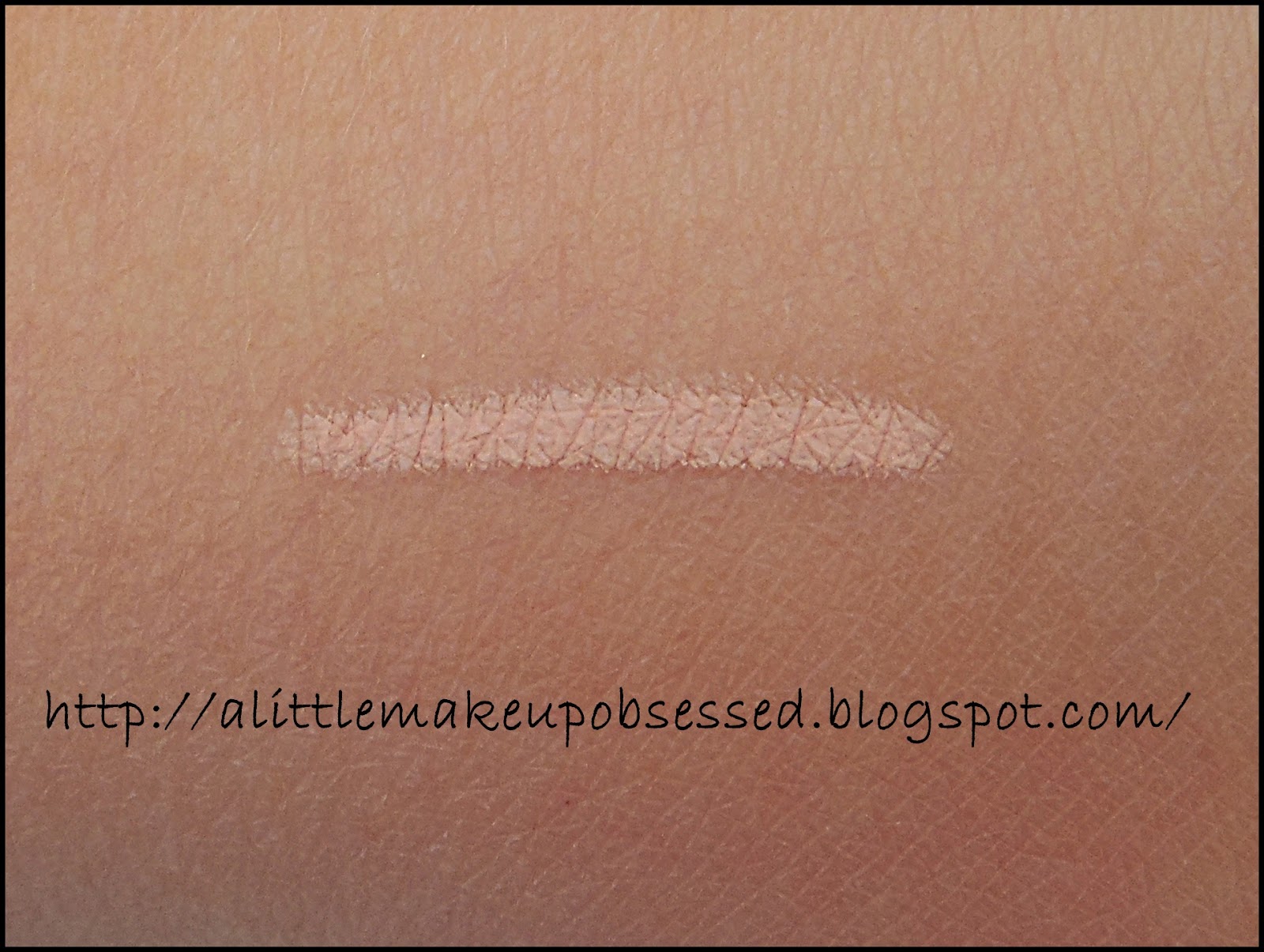 Catrice made to stay inside eye highlighter pen - recenzija - a little ...