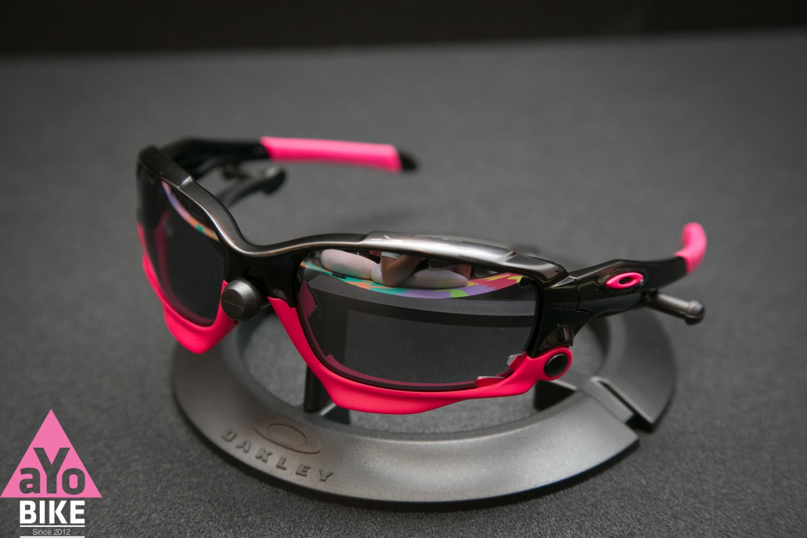 Yao`s Bike Blog: OAKLEY Custom 客制化烤漆