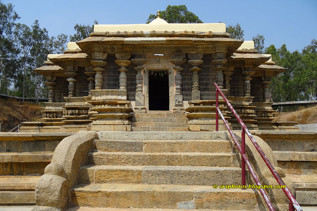 Walkthrough of Temples of Talakadu