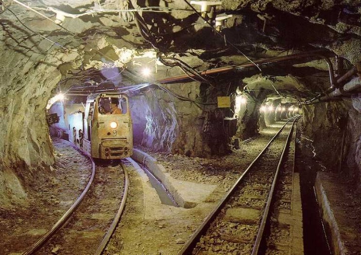 Mine Haulage - Indian Minerology