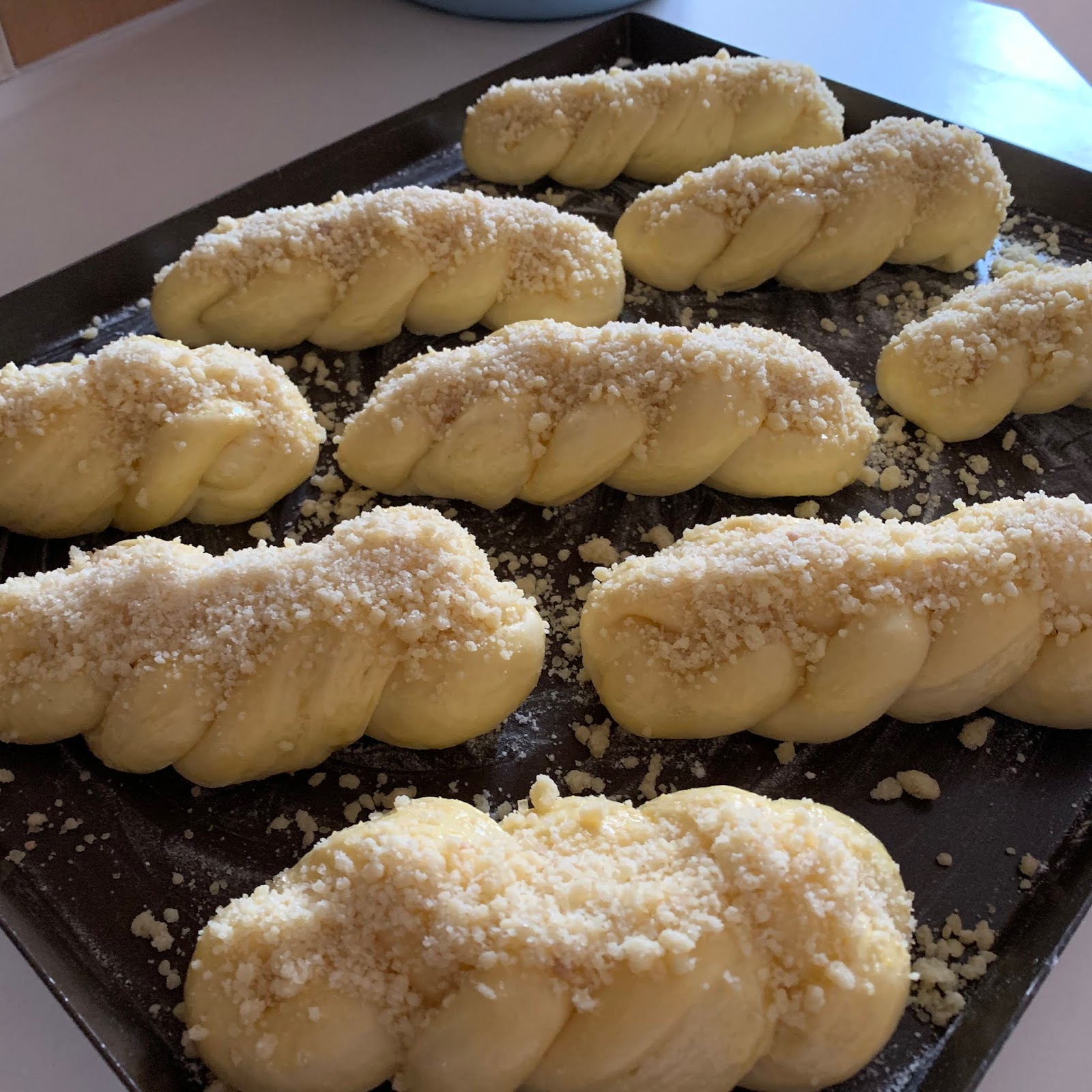 My Mind Patch: Butter Crumb Sweet Corn Bun