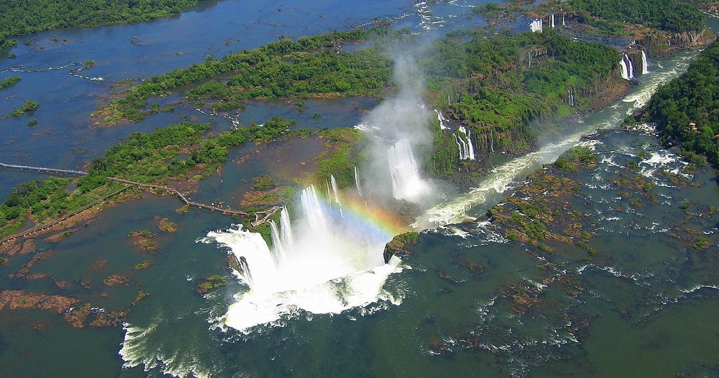 Baru 40+ Air Terjun Tercantik Di Dunia, Pemandangan Pantai