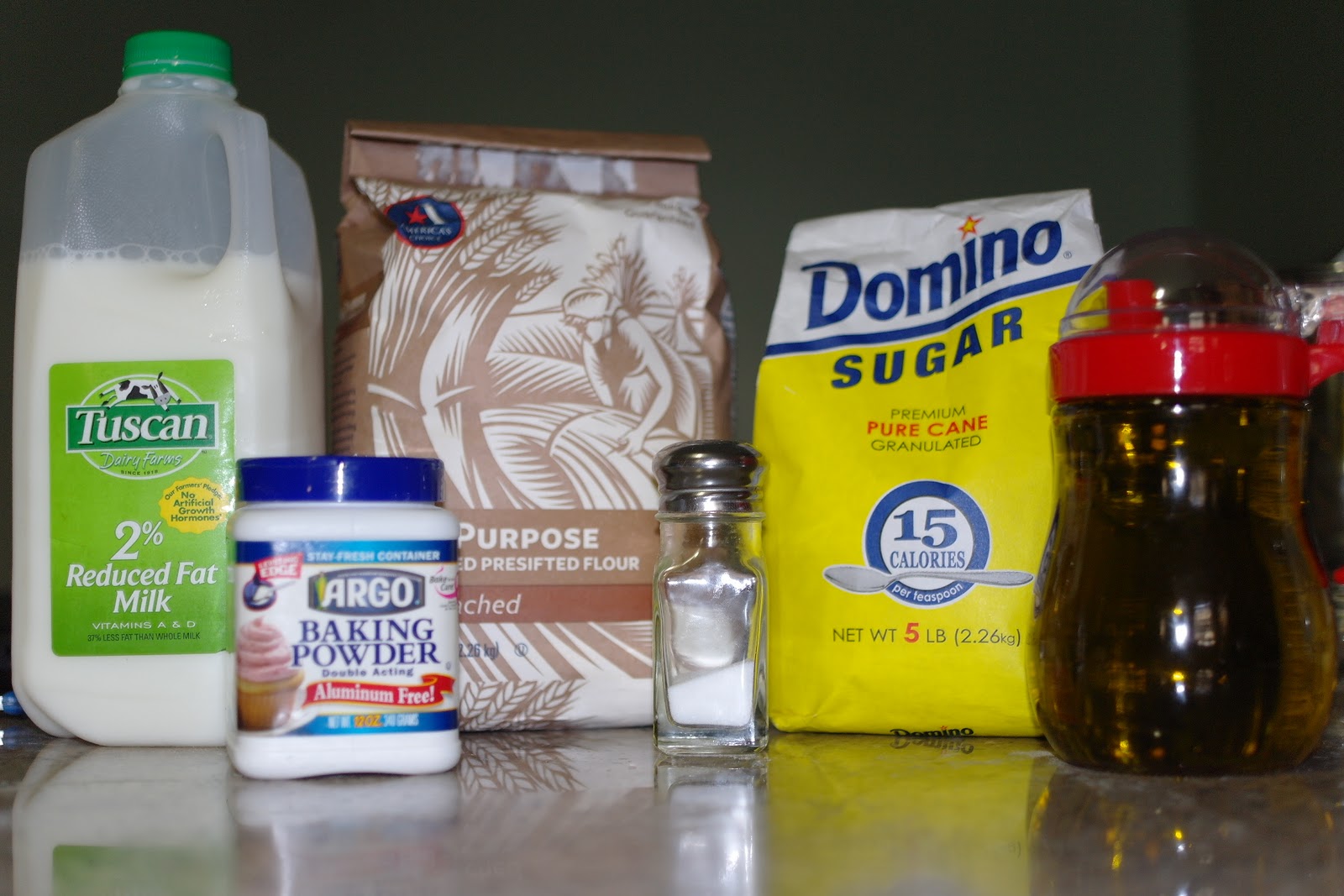 the artistic way: Making Ojalda aka Panamanian Fried Bread