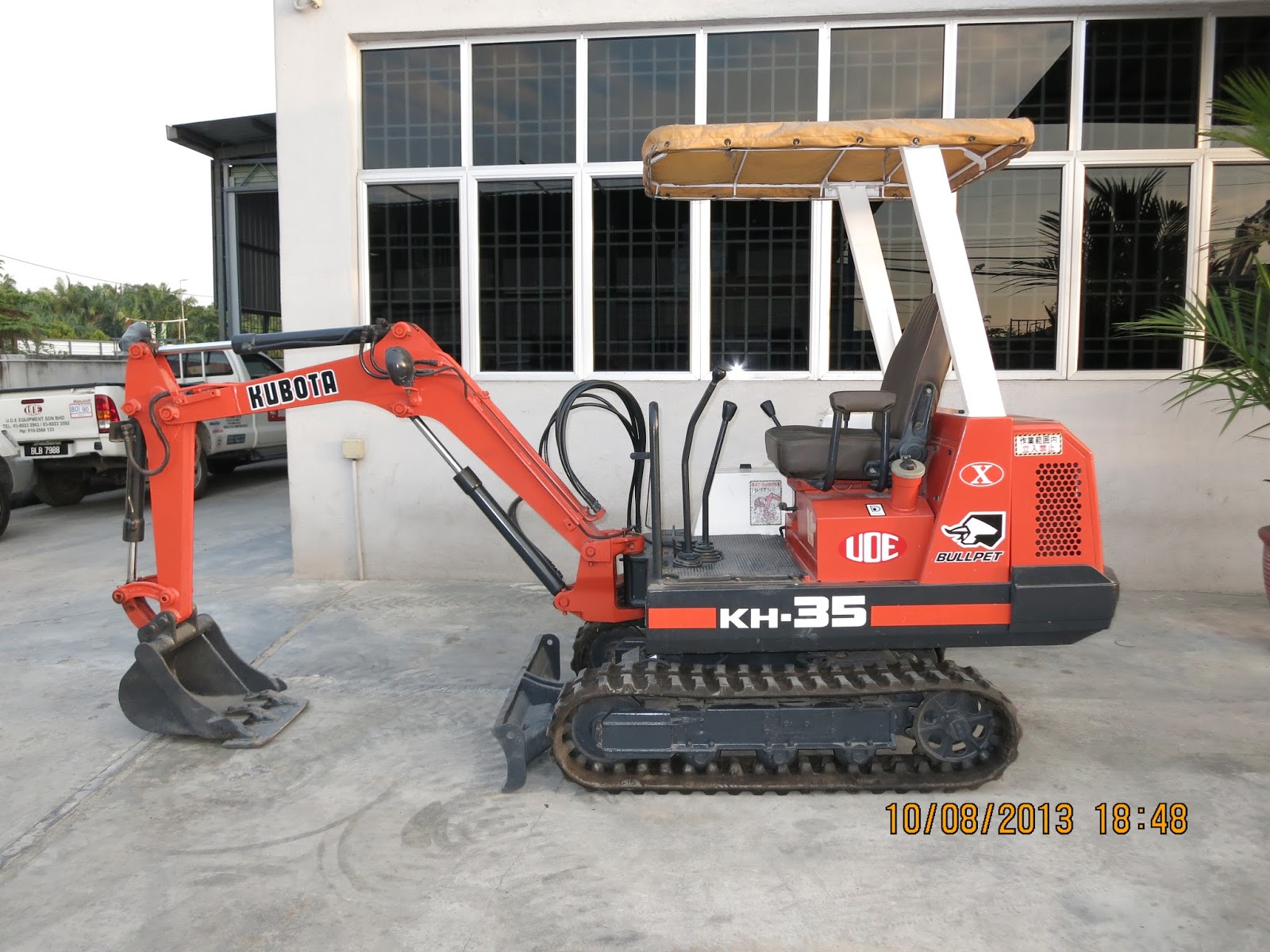 U.O.E. Equipment Sdn. Bhd.: Reconditioned Mini Excavator KUBOTA KH-35 ...