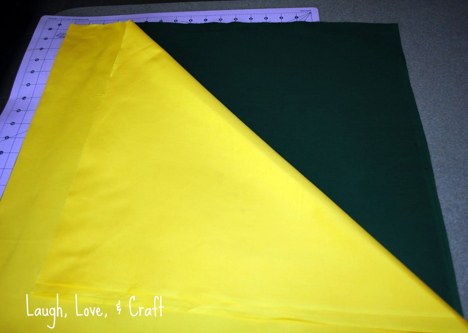 Laugh, Love, and Craft: Cape Tutorial