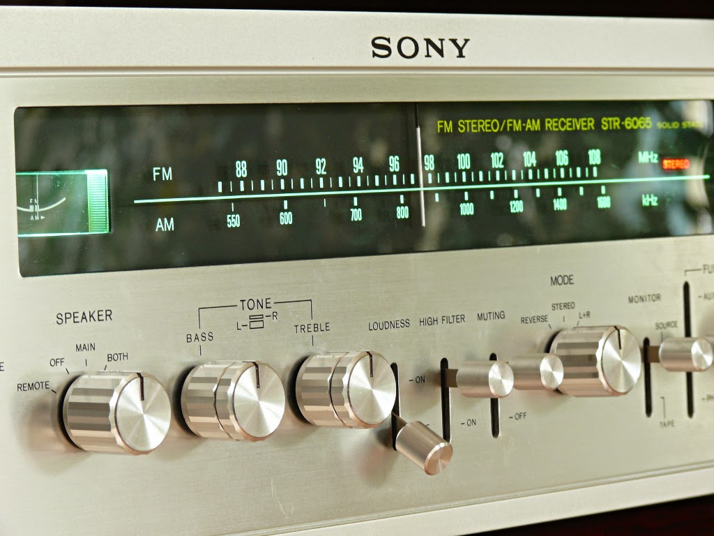 Classic Turntables: Sony Receiver STR-6065 LED Umbau