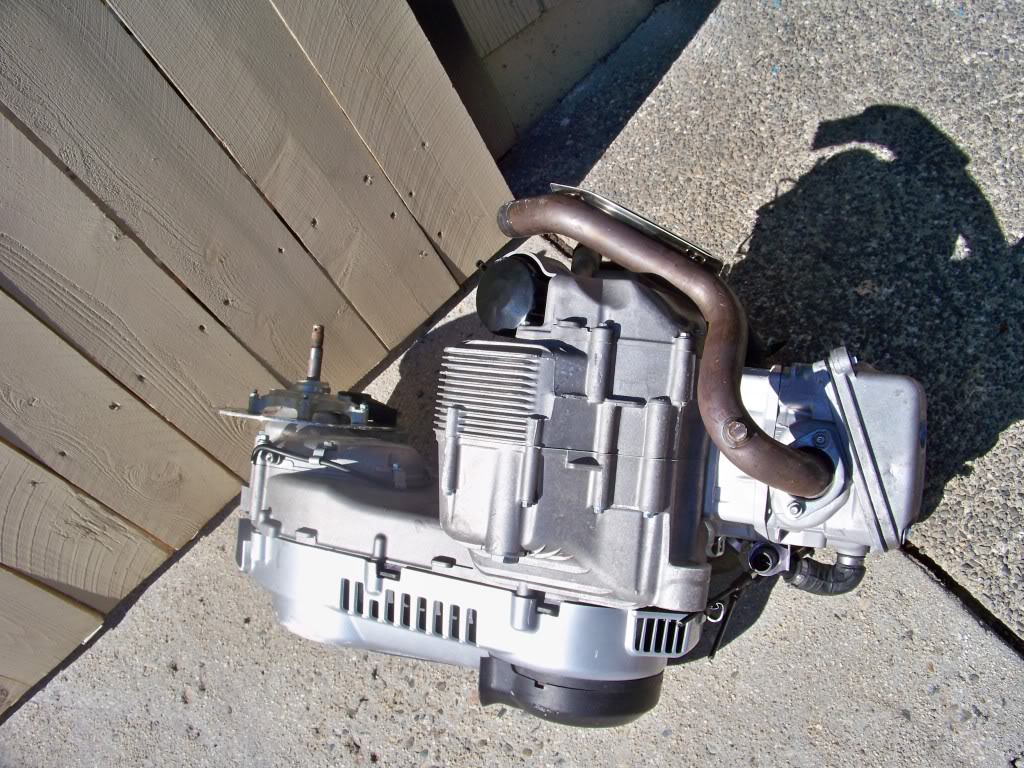 Malaguti Spidermax GT500: Piaggio 500cc MASTER engine pictures