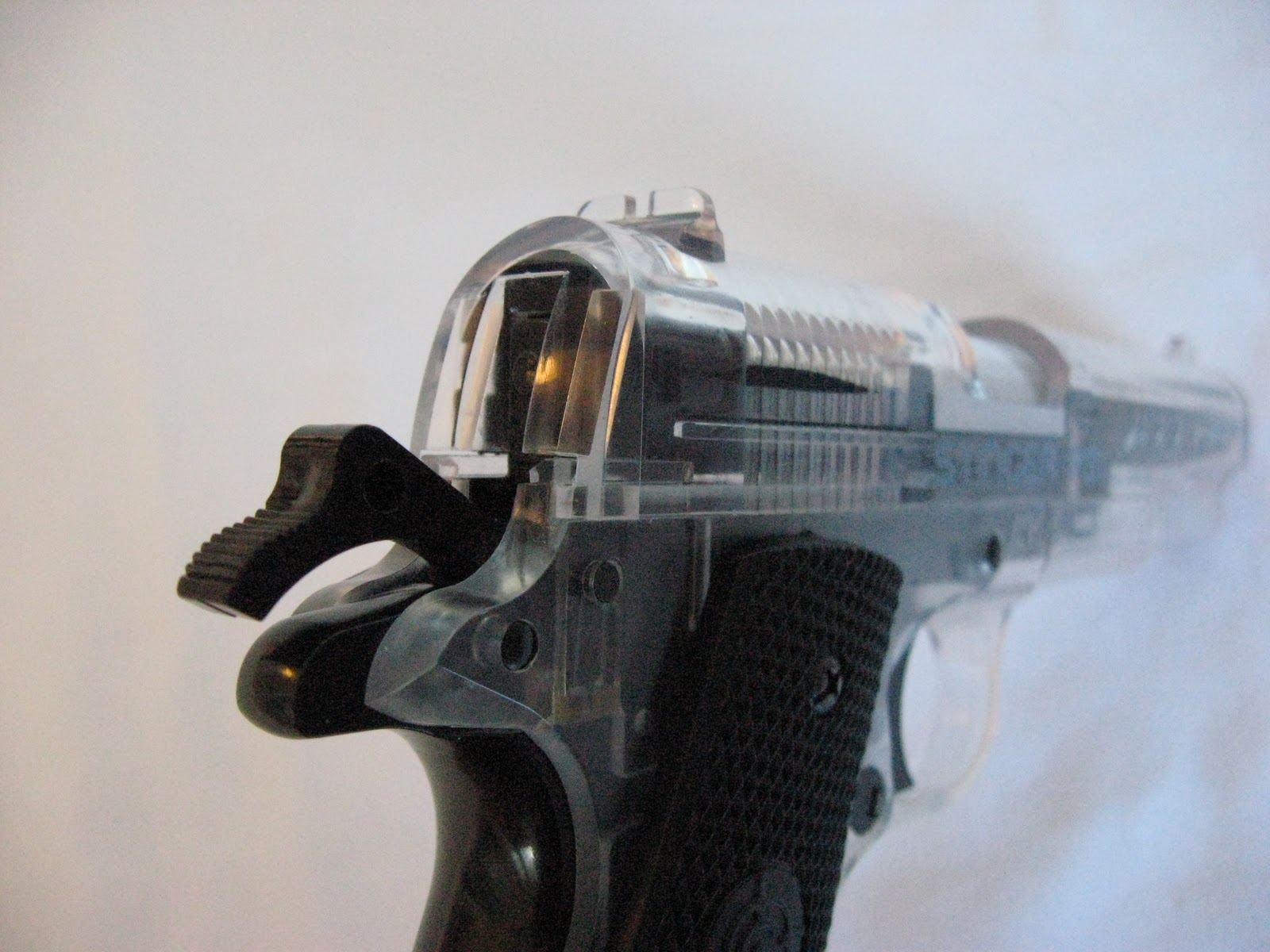 Airsoft Reviews and More: Crosman Stinger P311 Review