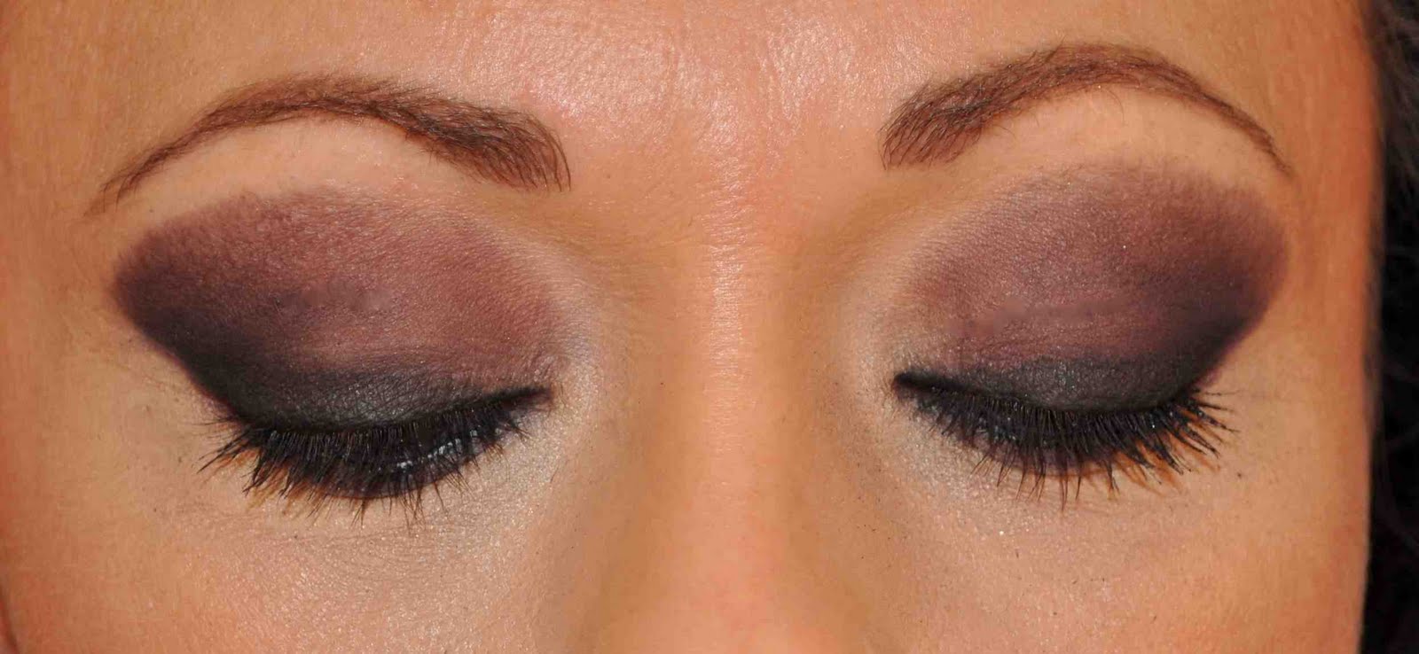 Paint me Perfect: Jessica Simpson's best assets + Nose hair waxing??