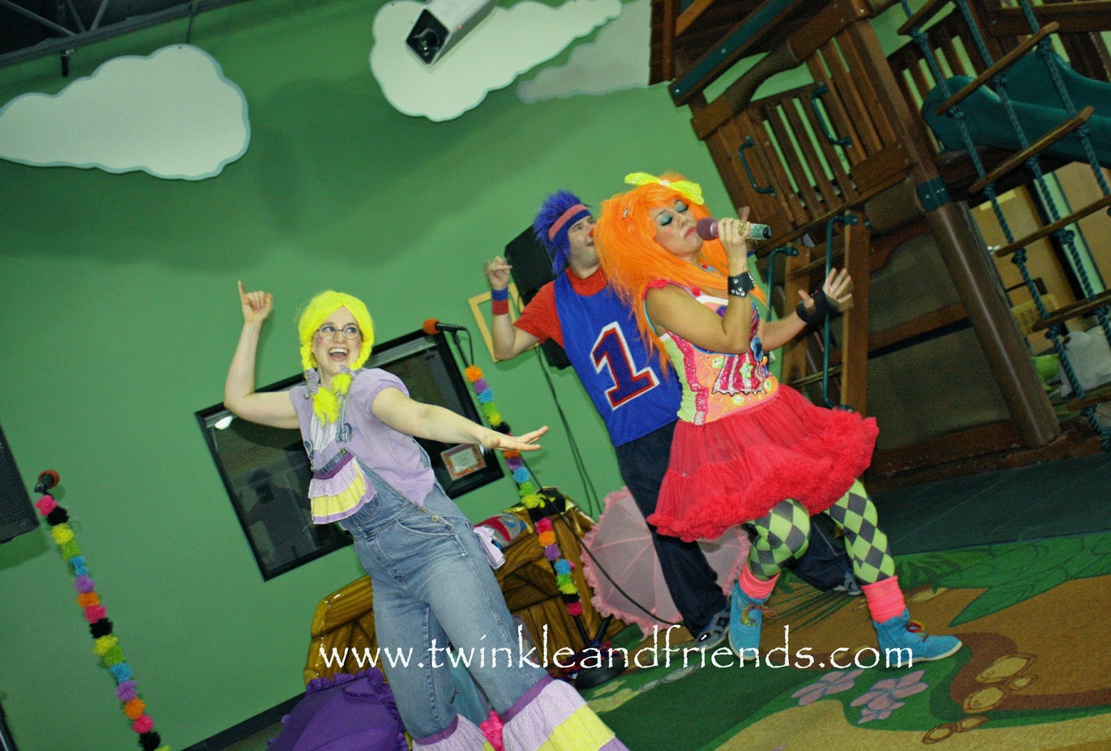 Twinkle Time ROCKED it out at CHILDS' PLAY Las Vegas......