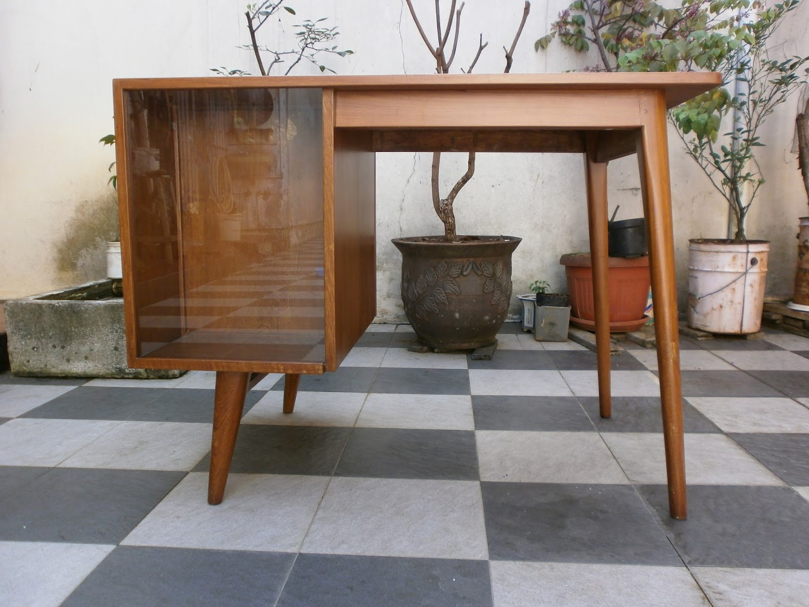 52+ Meja Kerja Antik, Konsep Terkini!