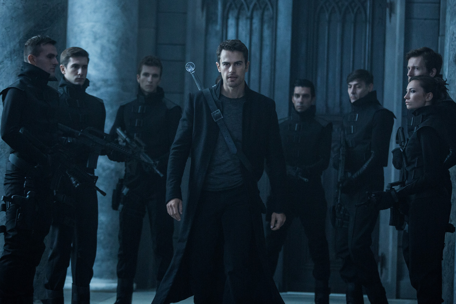 Underworld Awakening Theo James