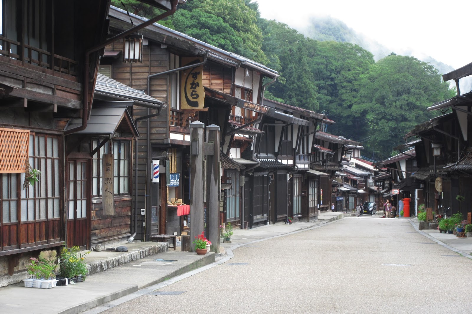 Time Traveling in Narai - The Wandering Juan