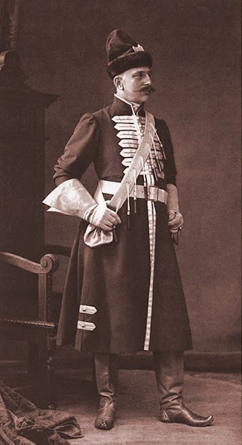 Local style: Russian nobles at the fancy dress ball of 1903