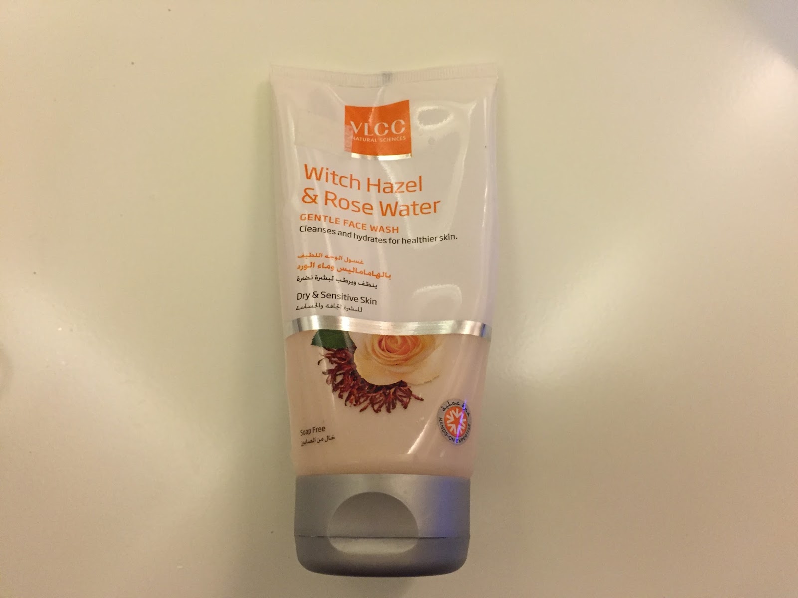 VLCC Witch Hazel and Rose Water Face Wash Review
