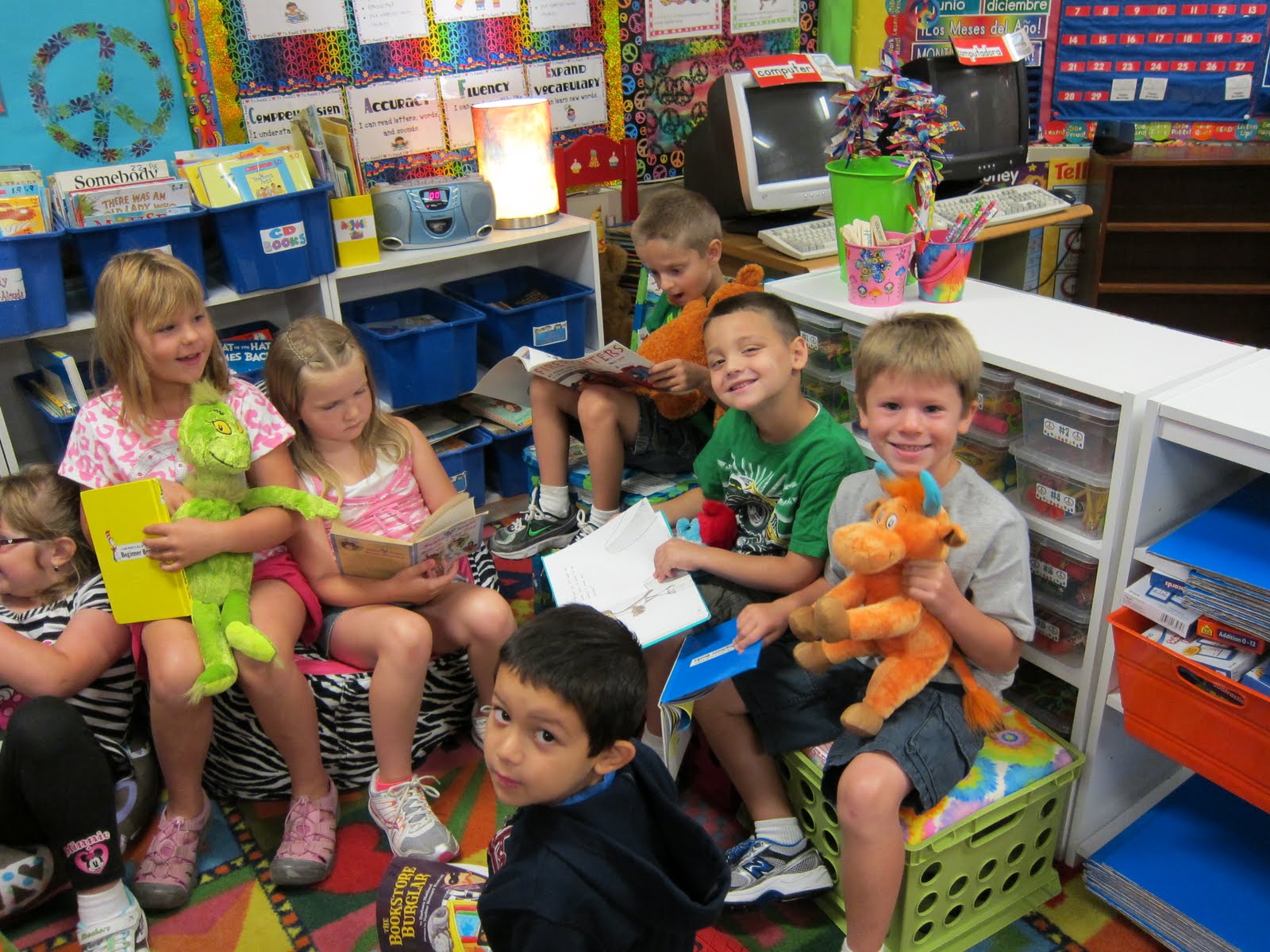 Peace, Love, First Grade: Classroom Photos