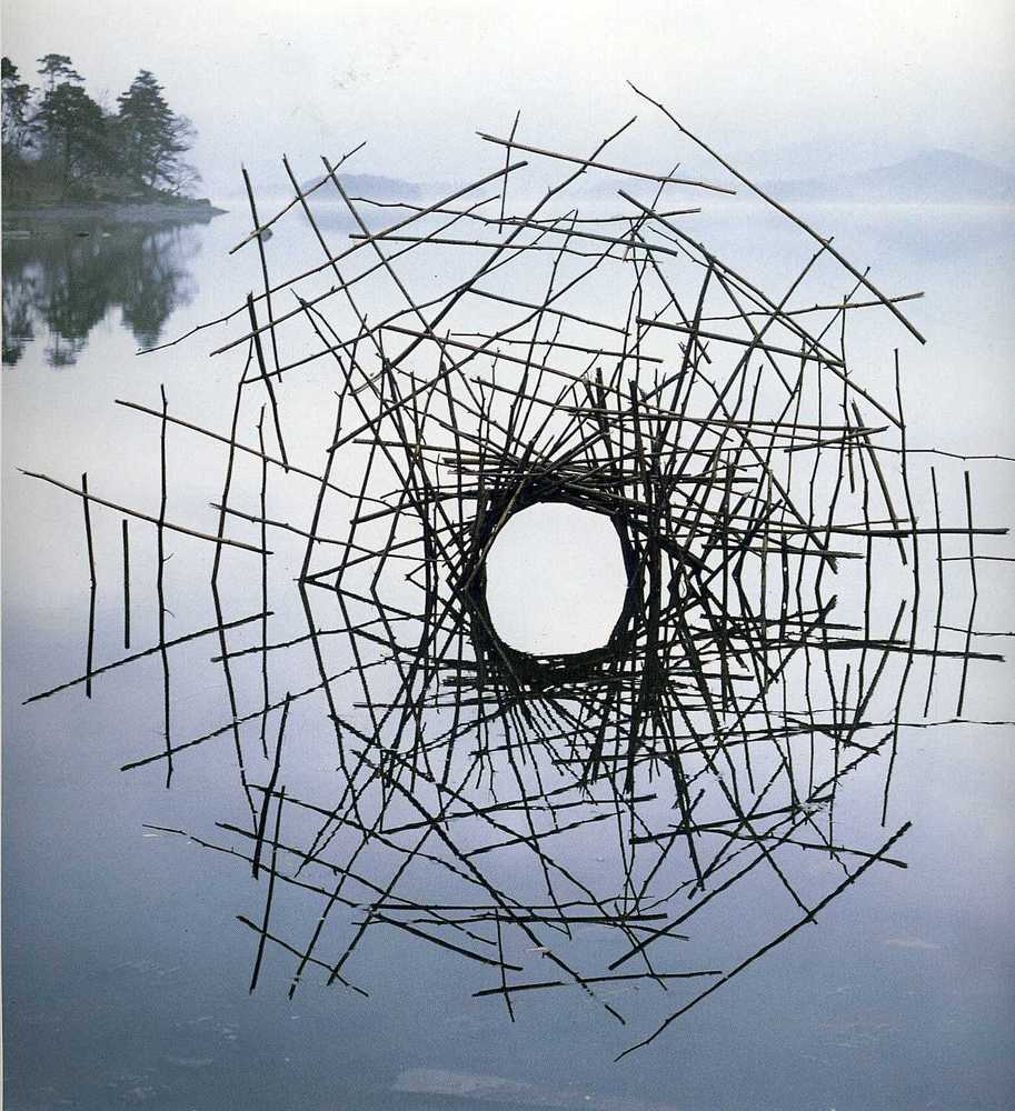 Création: ANDY GOLDSWORTHY (land art) Screens series, Lake district ...